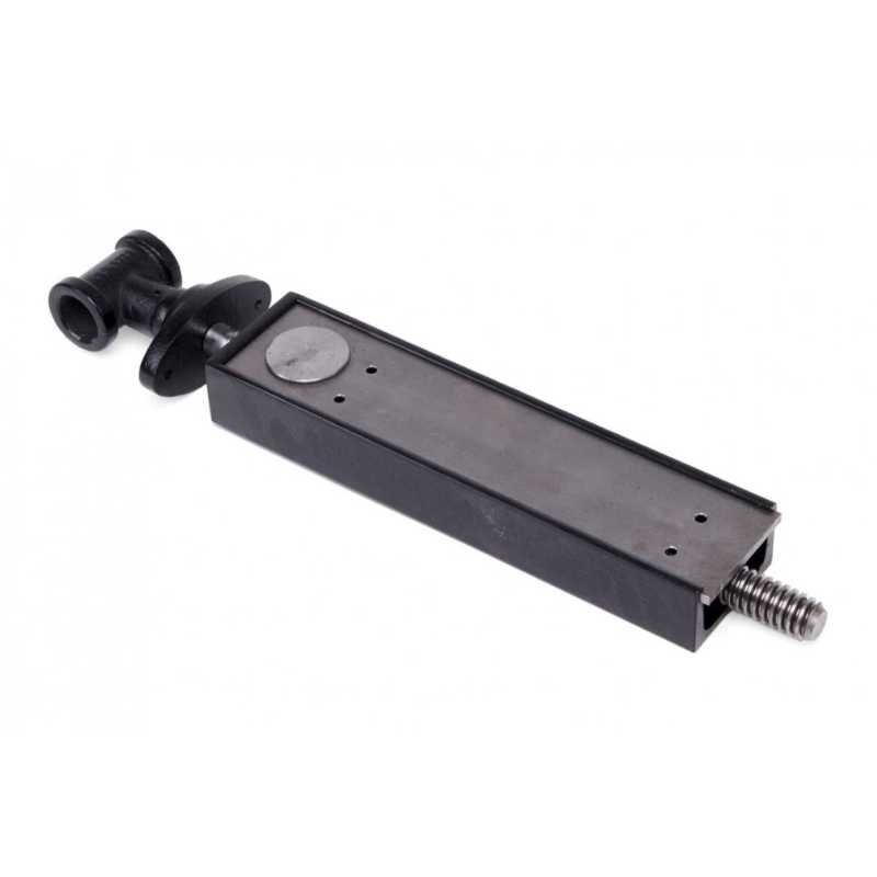 Spindle for tail vise - flat guide type